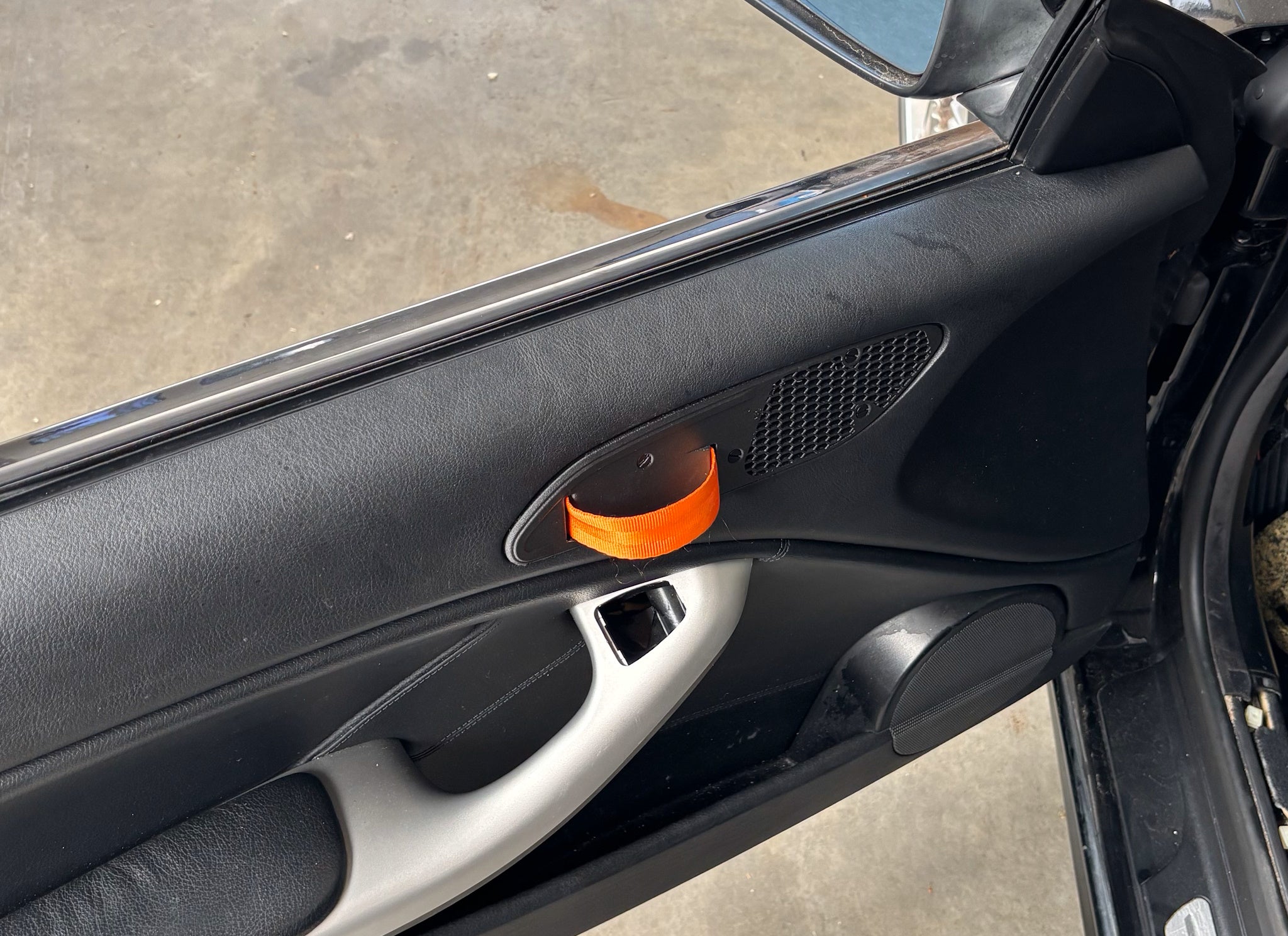 E46 Coupe Door Pull Strap Conversion Kit – ST Trackparts